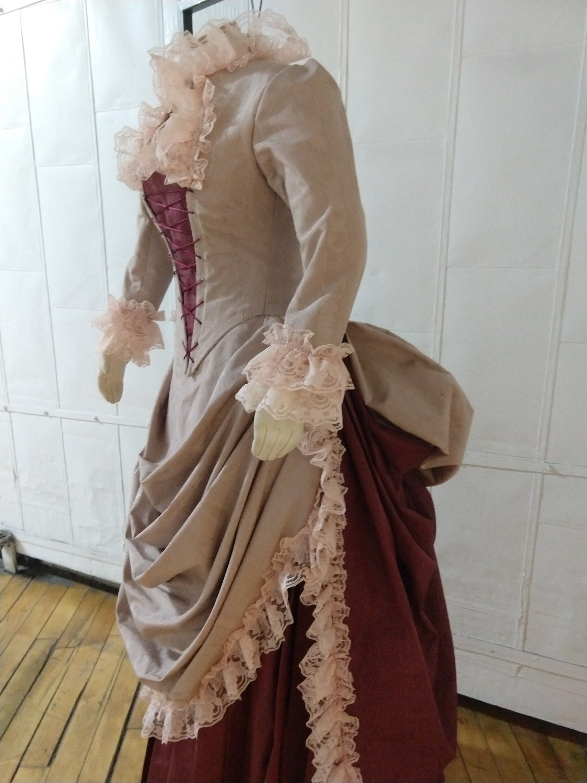 Late Victorian Bustle Dresses – MJcostume