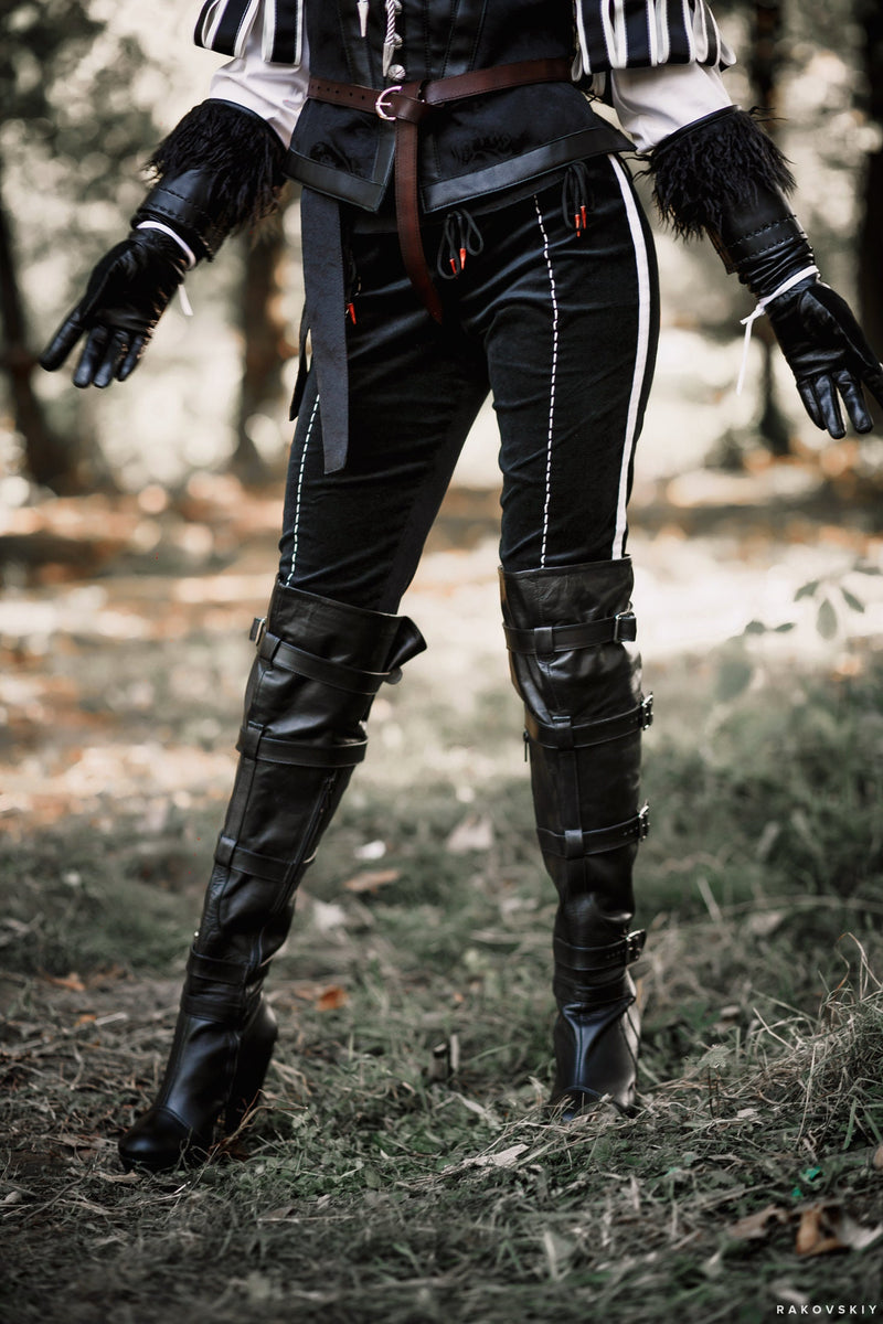 Yennefer Cosplay costume Highly detailed Yennefer's black dress Yennef ...